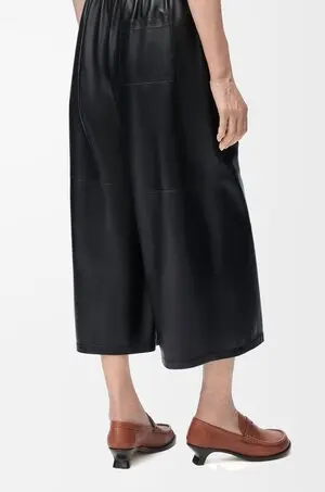 Loewe Cropped Trousers In Nappa Lambskin