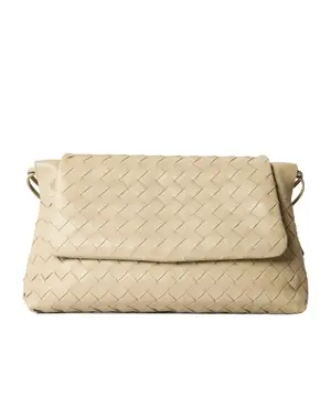 Bottega Veneta Simple And Compact Bag - Nude