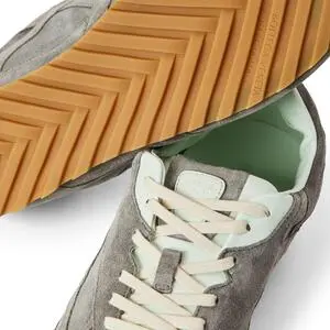 Bottega Veneta Solid Color Low Top Trainers