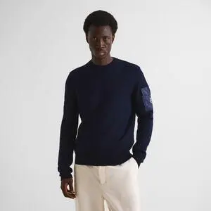 Moncler Crew Neck Knit Sweater With Pocket Detail - Black