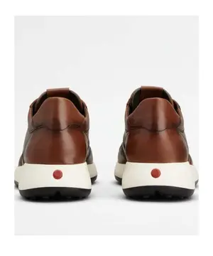 TOD'S Low-top Sneakers