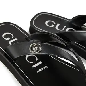Gucci Logo Detail Flip Flops