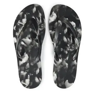 CHRISTIAN LOUBOUTIN Flip-flop Sandal
