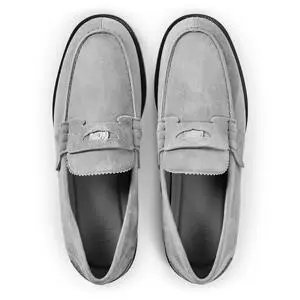 CHRISTIAN LOUBOUTIN Solid Color Loafers