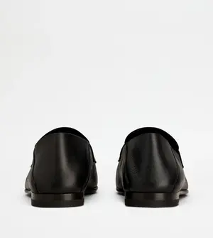 TOD'S Round-toe Loafers
