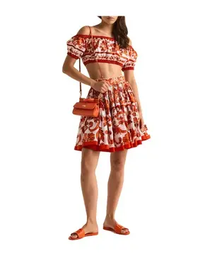 Dolce & Gabbana Short Sleeve Off-shoulder Printed Cropped Top
