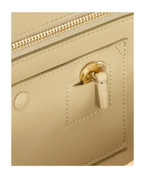 Loewe Amazona 28 Bag In Nappa Calfskin - Nude