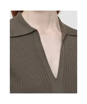 JOSEPH Long-sleeved Ribbed Knit Sweater
