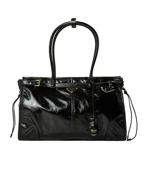 Prada Solid Color Singleshoulder Bag - Black
