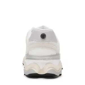 Steve Madden Color Blocked Sneakers