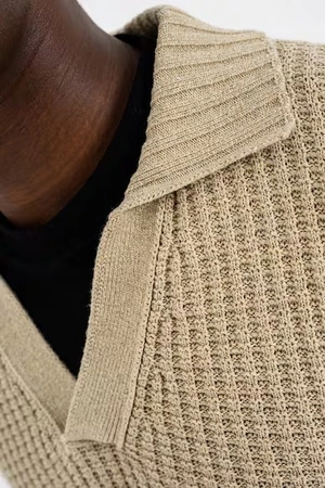 Hugo Boss Collared Long-sleeved Knit Sweater