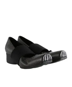 UMA WANG Square-toe Ballet Flats