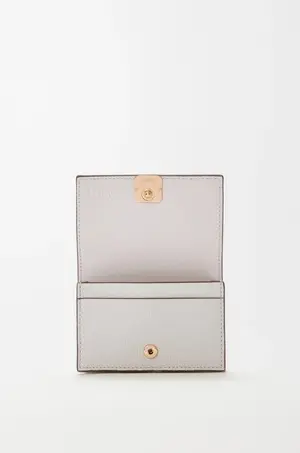 Loewe Anagram Business Cardholder In Pebble Grained Calfskin - Light Ghost Ash