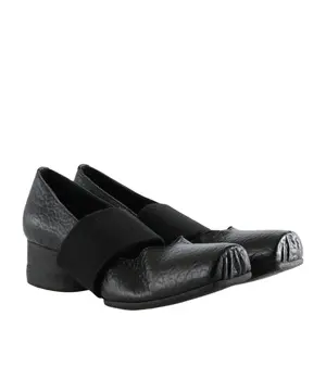 UMA WANG Square-toe Ballet Flats With Decorative Strap - Black