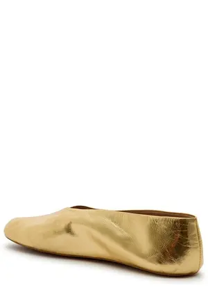THE ROW Stella Metallic Leather Ballet Flats - Nude