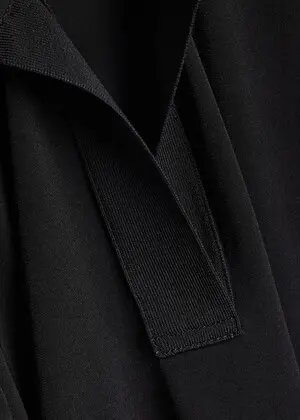 Vince Sleeveless Collared Top