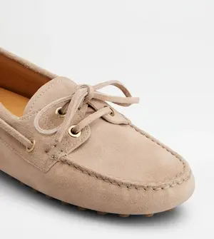 TOD'S Gommino Loafers In Suede - Nude