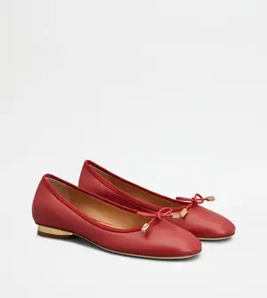 TOD'S Round Toe Ballet Flats With Bow Detailing