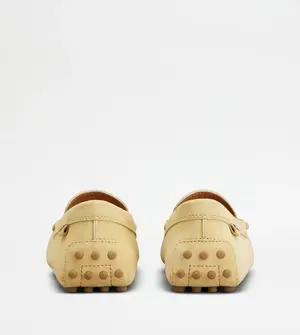 TOD'S Round Toe Slip-on Loafers