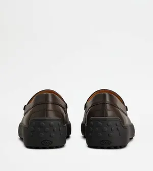 TOD'S Gommino Leather Moccasins