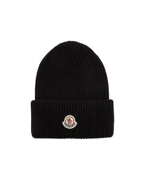 Moncler Logo Ribbed Wool And Cashmere-blend Beanie - Black