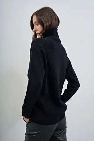 JOSEPH Roll-neck Long Sleeved Jumper