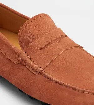 TOD'S Round-toe Loafers