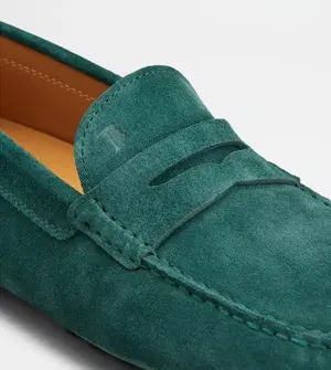 TOD'S Round-toe Loafers