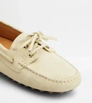 TOD'S Round-toe Loafers - Yellow