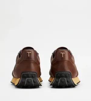 TOD'S Calfskin Round-toe Sneakers