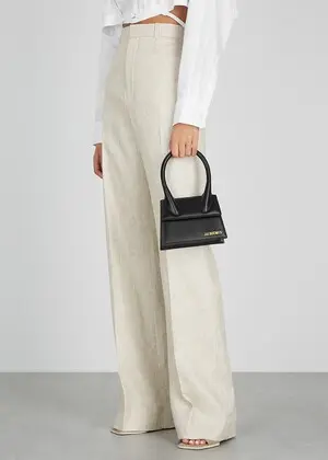 Jacquemus Le Chiquito Moyen Leather Shoulder Bag