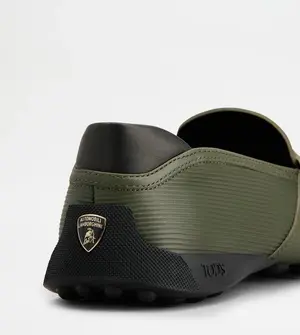 TOD'S Round-toe Loafers
