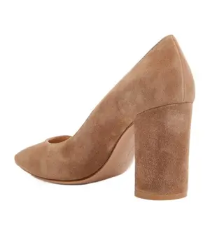 GIANVITO ROSSI Pump Heels