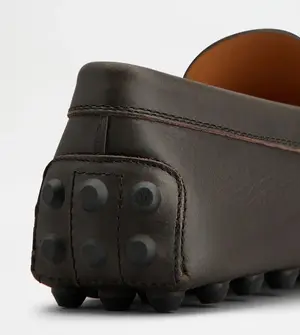 TOD'S Round-toe Loafers