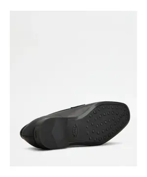 TOD'S T-clamp Loafers In Calfskin With Metal Buckle