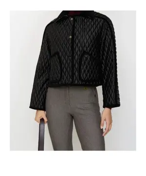 Burberry Cropped Quilted Jacket