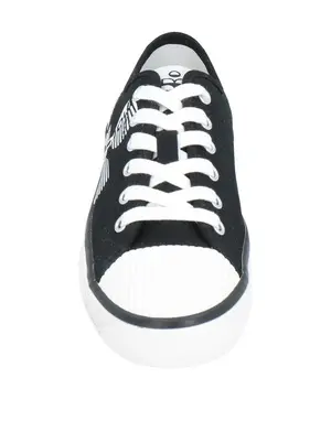 Isabel Marant Étoile Round-toe Low-top Casual Shoes
