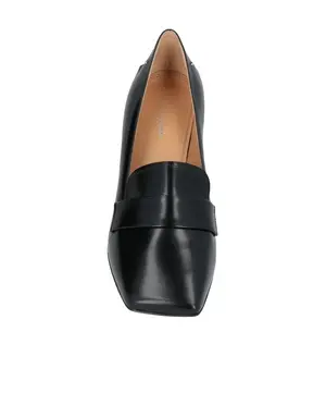 MAISON MARGIELA Glossy Square-toe Loafers