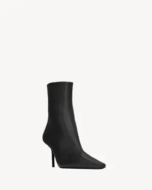 Saint Laurent Ashley Ankle Boots In Smooth Leather
