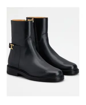 TOD'S Logo Plaque Ankle Boots