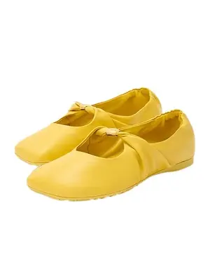 Loewe Pebble Soft Ballerina Flats In Nappa Lambskin - Dandelion