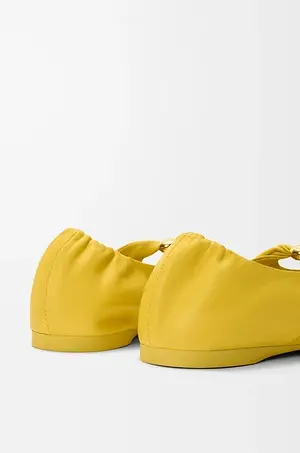 Loewe Pebble Soft Ballerina Flats In Nappa Lambskin - Dandelion