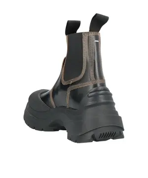 MAISON MARGIELA Two-tone Platform Leather Boots