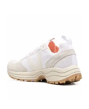 VEJA Venturi Low-top Lace-up Sneakers