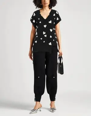 Marni Two-tone Heart Print V-neck Knit Top