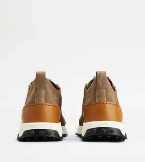 TOD'S Logo-appliqué Knitted Sneakers