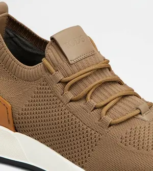 TOD'S Logo-appliqué Knitted Sneakers
