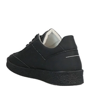 MAISON MARGIELA Round-toed Casual Shoes