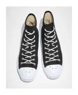 Acne Studios Contrasting Toe-cap High-top Sneakers