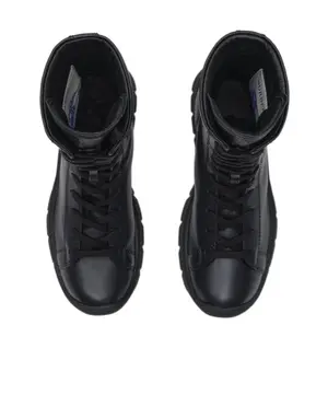 Burberry Leather Lace-up Boots With Wavy Sole - Black